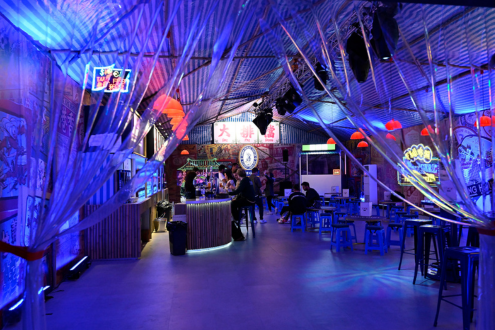 AIA Carnival | Blue Girl Dai Pai Dong